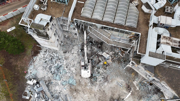 Déconstruction de bureaux à Villebon-sur-Yvette (91) - VINCI Construction